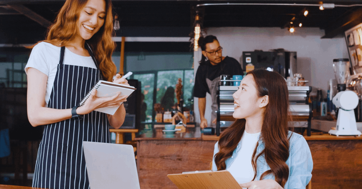 How to Apply for Waiter and Waitress Jobs in USA: Start in Hospitality ...